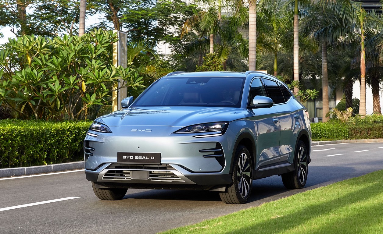 Salone dell'Auto Monaco 2023: Byd con 5 auto e il D9 (Mercedes)