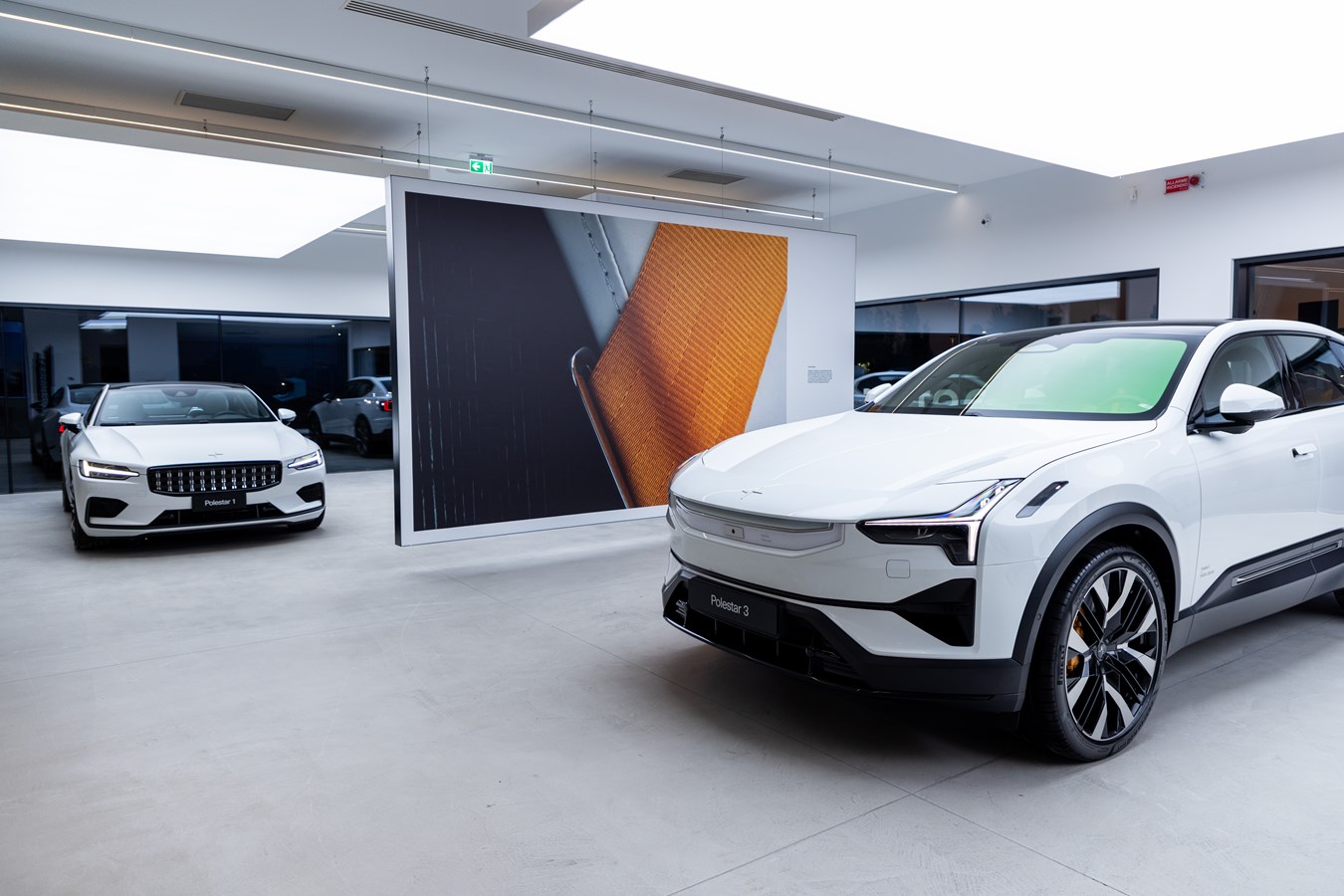 Polestar, in Italia il primo Space è a Milano