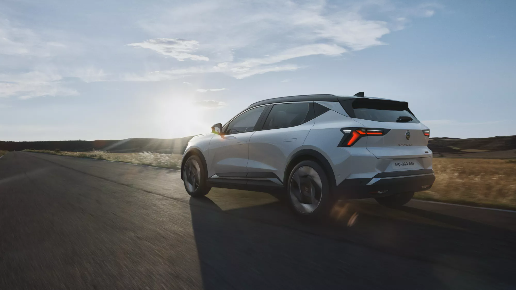 Renault Scenic 2023, elettrica: E-Tech Electric [video e foto]