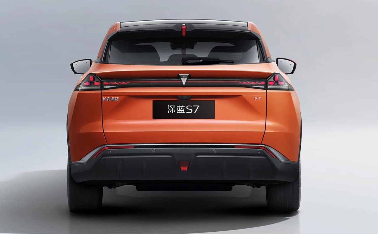 Auto cinesi Changan, il Suv elettrico arriverà in Italia nel 2026