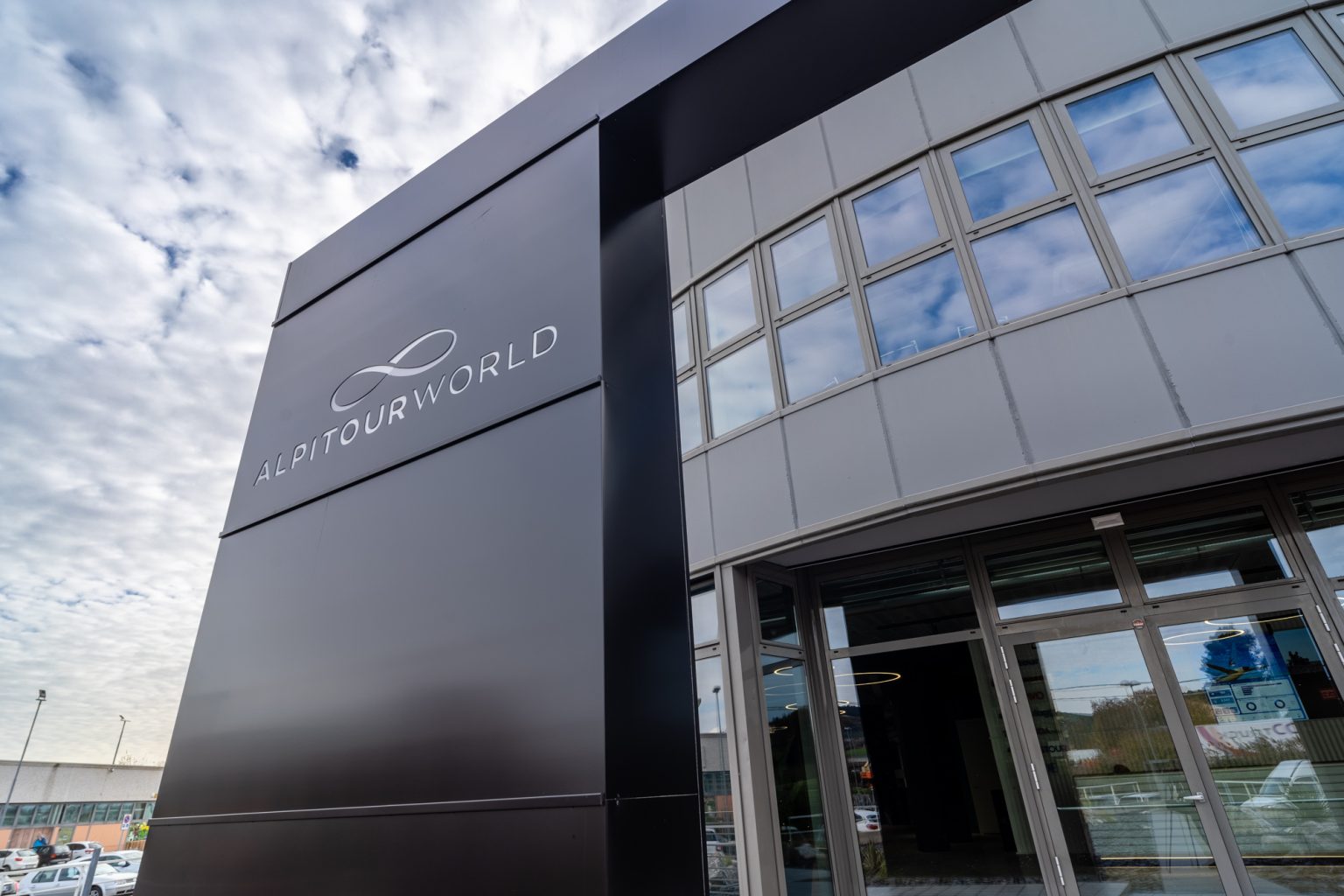 Kyndryl completa la migrazione cloud di Alpitour World su AWS | Missionline